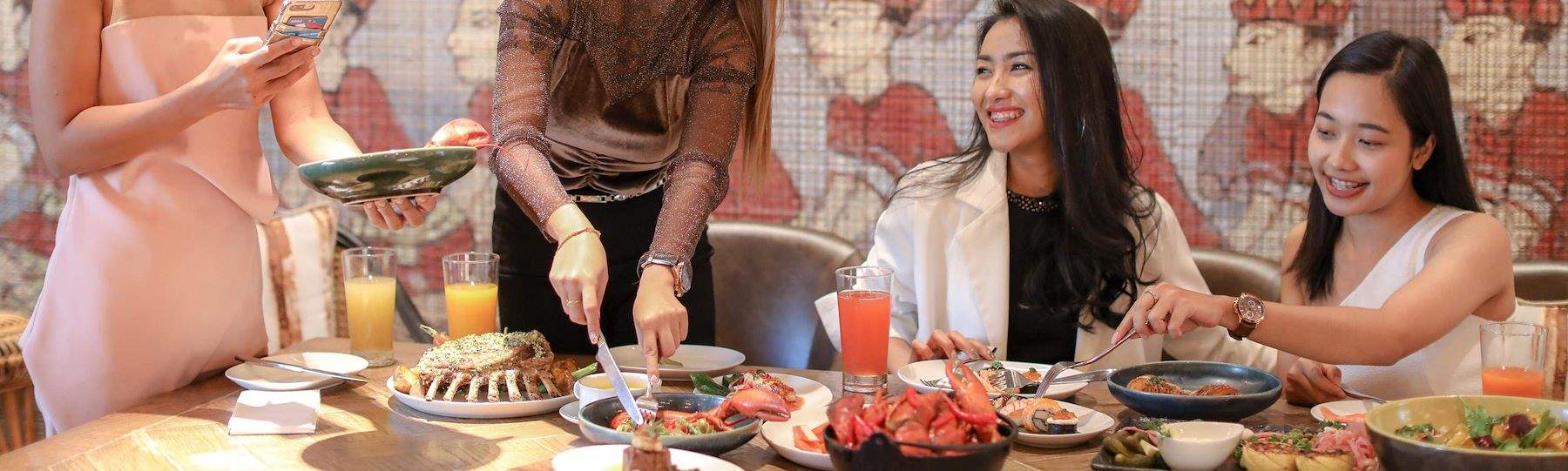 Award-winning restaurant | Praya Kitchen | Thai Buffet Restaurant